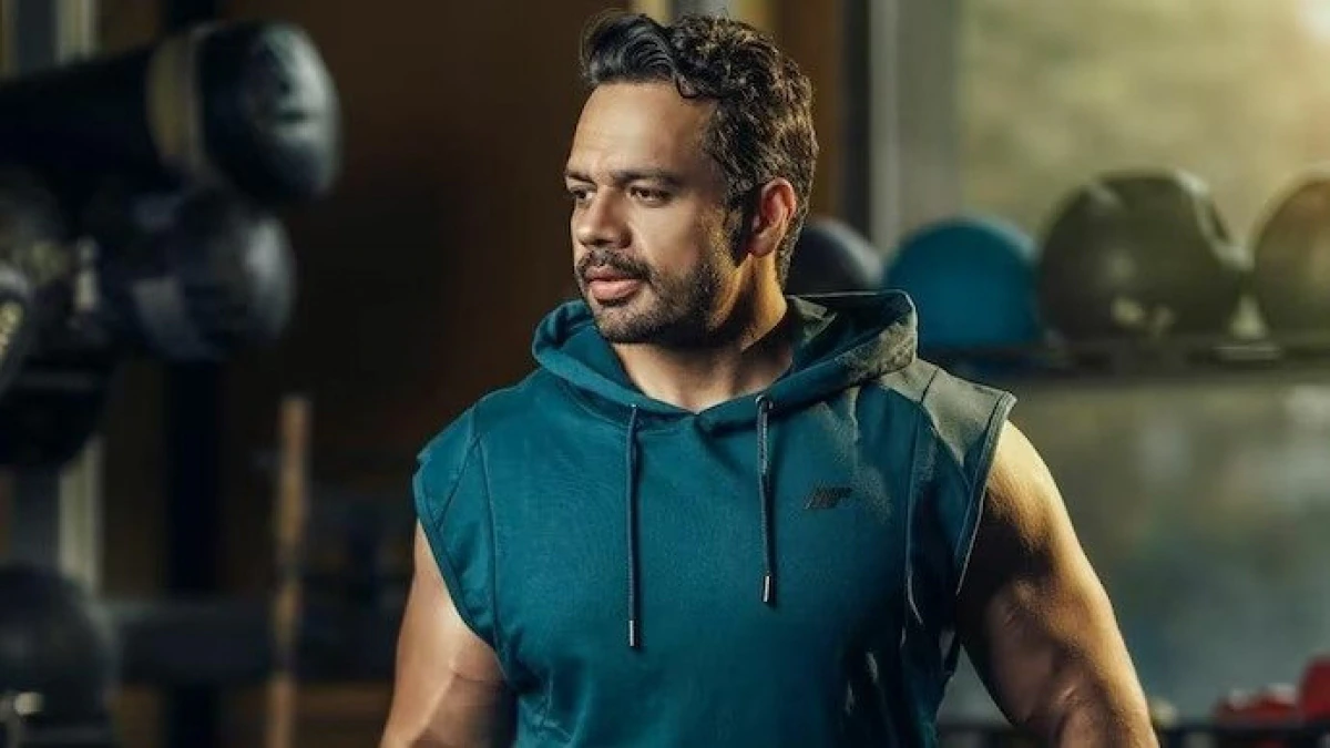 Gaurav Taneja Biography | Age, Wife, Family, YouTube, Pilot Career ...